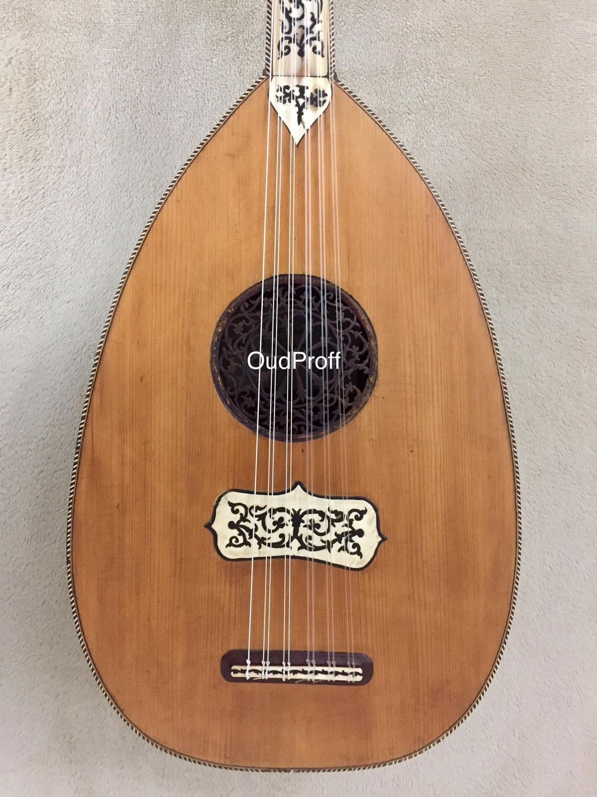 OudProf عود-بروف » عود مصري قديم ونادر جداً-حنفي محمد