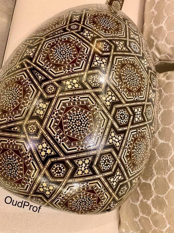 OudProf عود-بروف » عود شامي قديم - أنور كبة 1990