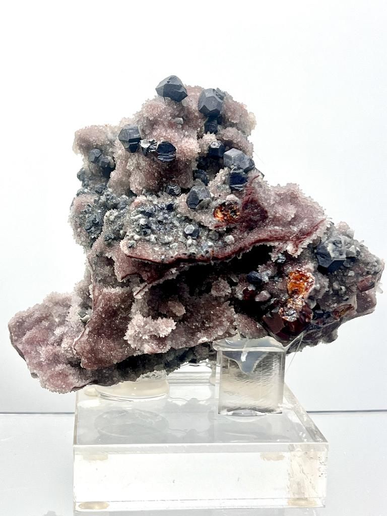 House of Fossils and Gems » Garnet